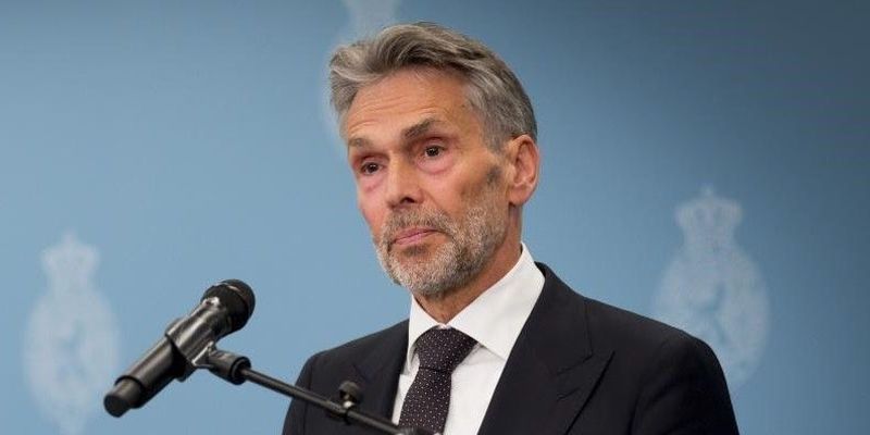 Dick Schoof prioriza la migración en su primer día en el parlamento ...